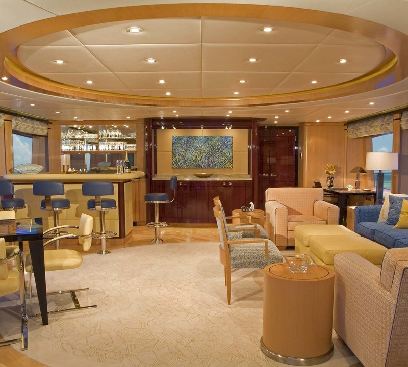 Yacht REEF CHIEF, Trinity Yachts | CHARTERWORLD Luxury Superyacht Charters